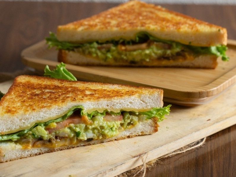 Brooks Cafe delivery service in Qatar | Talabat